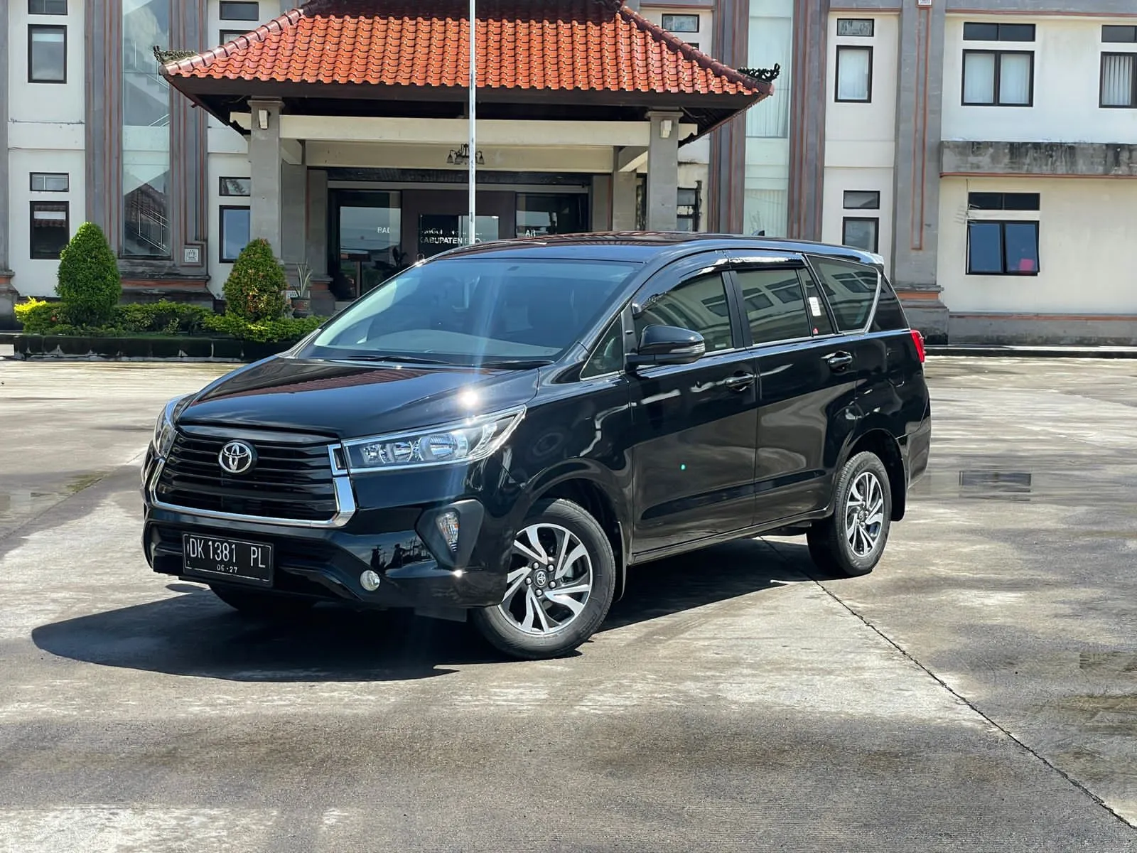 Toyota Innova | Bali Private Drivers